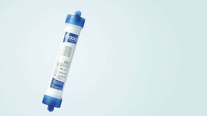 FX high and low-flux dialyzers | Fresenius Medical Care