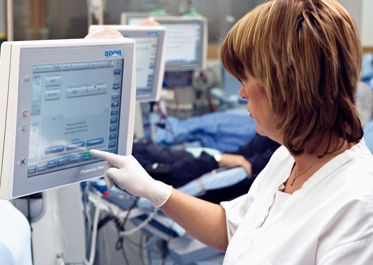 Clinical management | Fresenius Medical Care